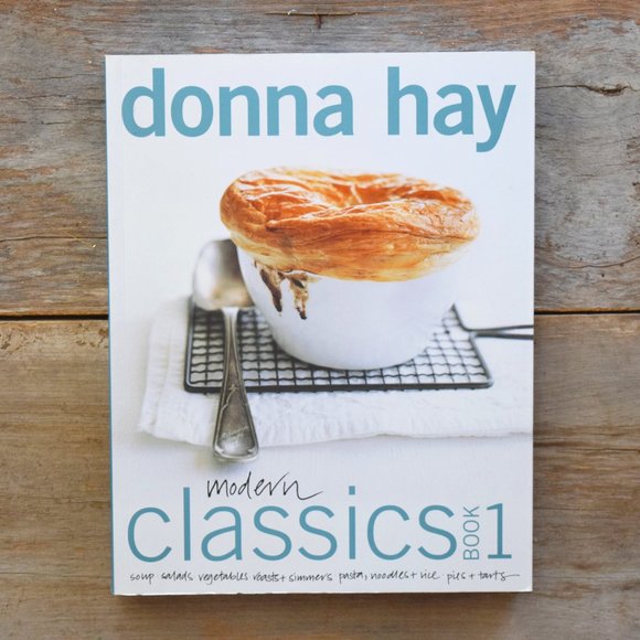 Donna Hay | Kitchen | Donna Hay Cookbooks Modern Classics Modern Foods Classic Recipes | Poshmark